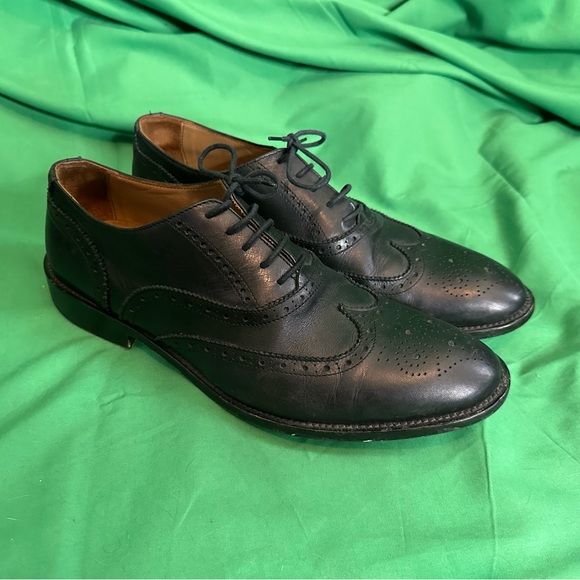 Barneys New York | Shoes | Barneys New York Black Leather Brogues Italy ...